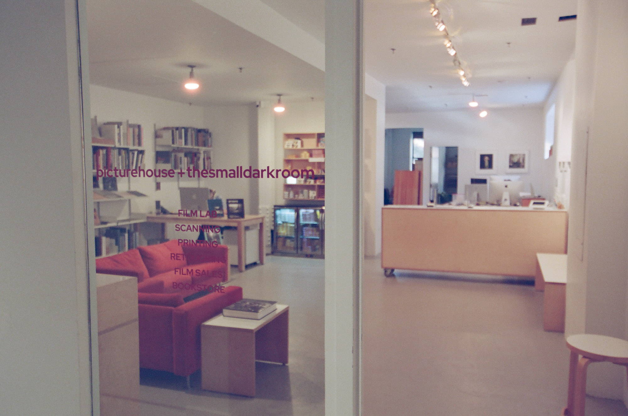 Modern Analog – BORN RIVAL